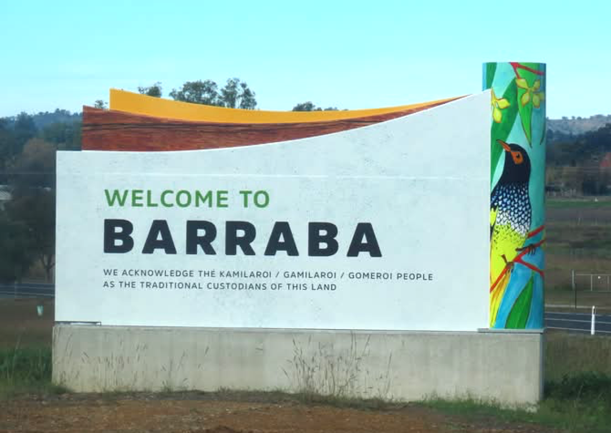 Gateway to Barraba gets new signs - Barraba Community News