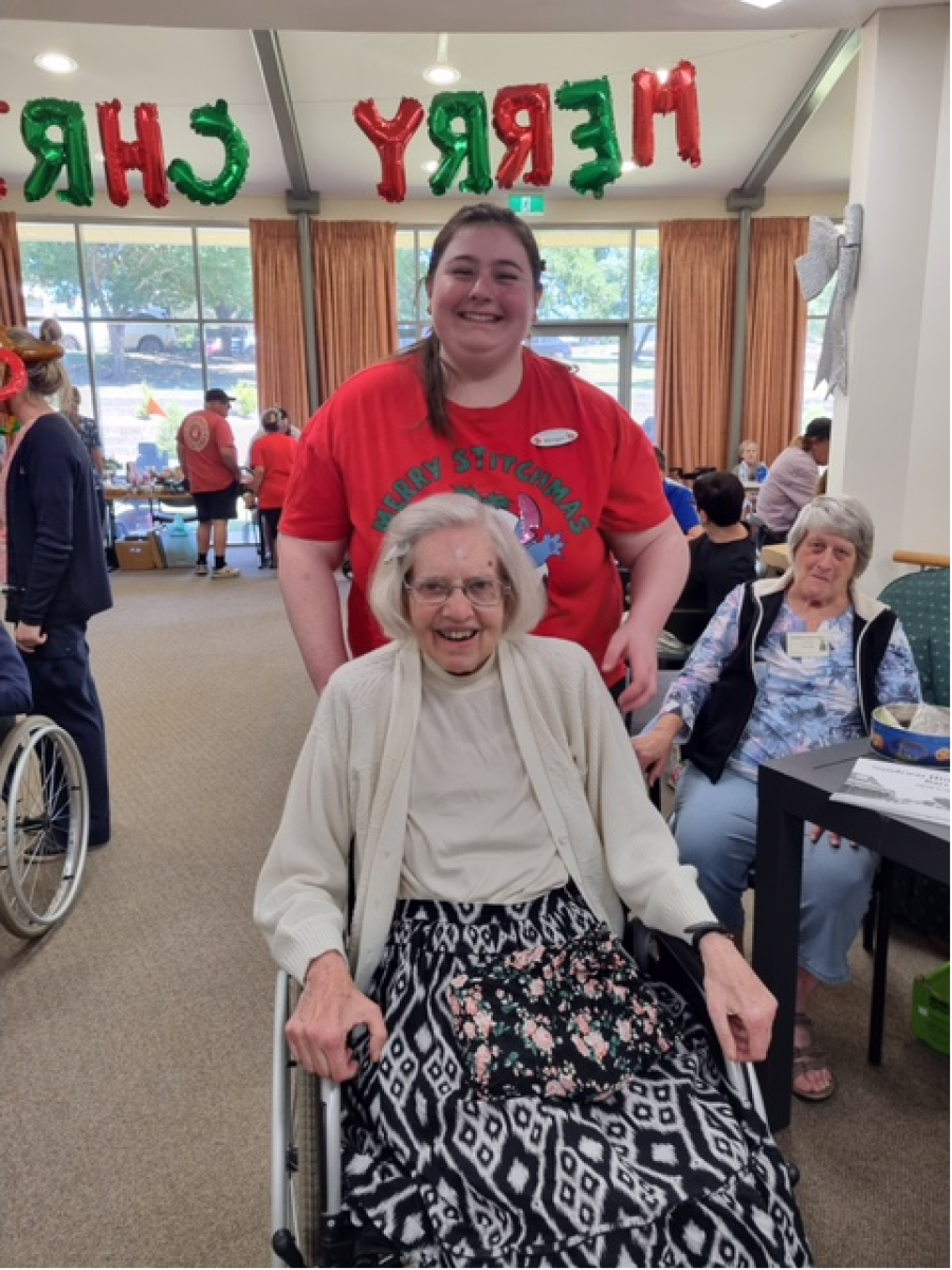 Successful Garvin House mini-market - Barraba Community News